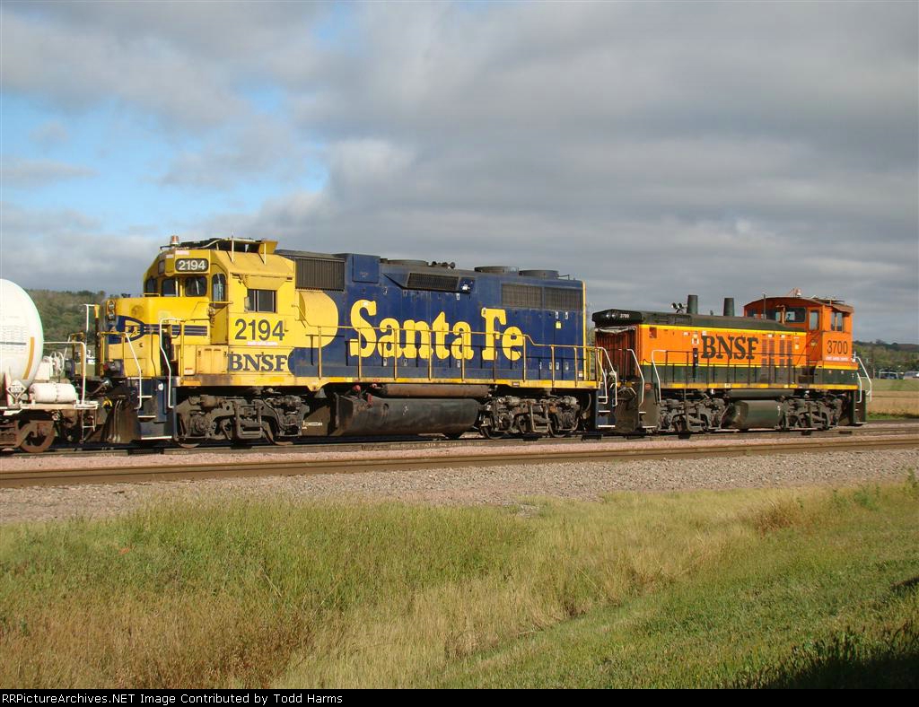 BNSF 2194
